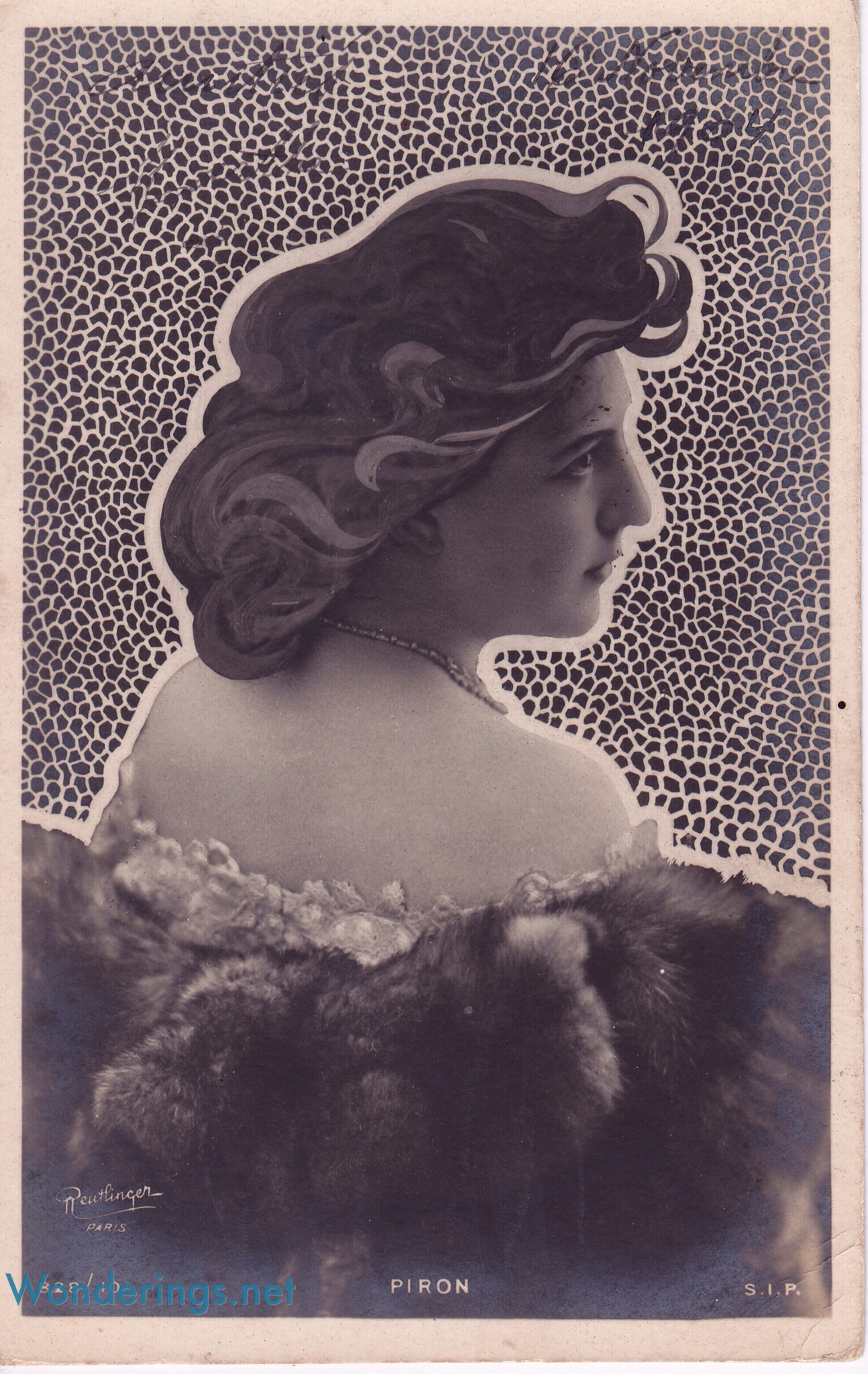 Art Nouveau Hair | Wonderings
